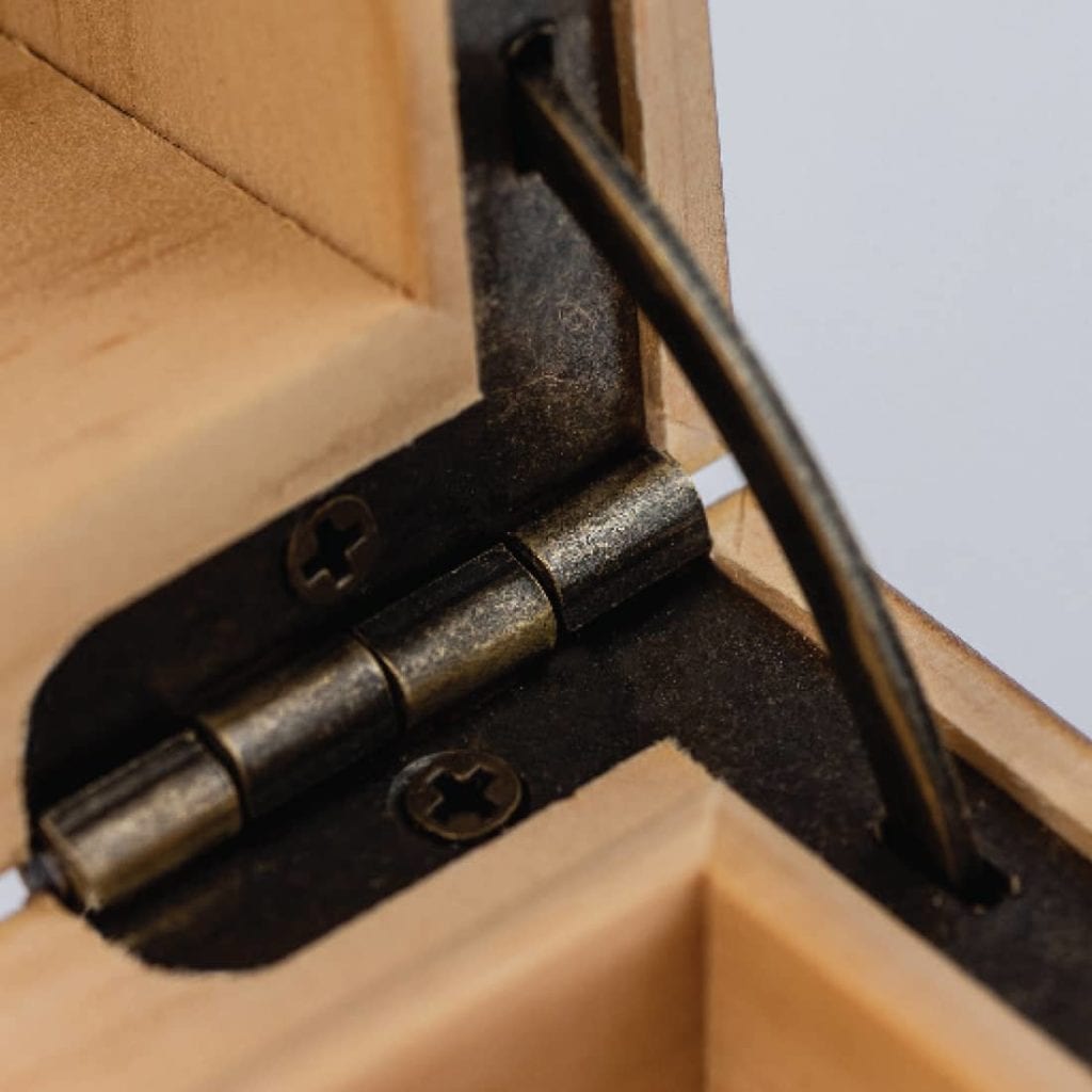 Humidor Walnut Combo Box (8x11)